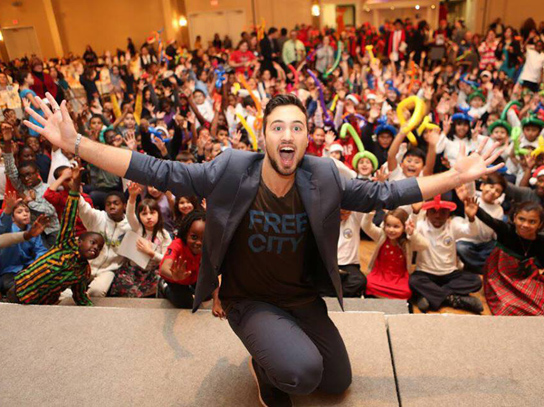 The Magic of Aaron Matthews | Farco Entertainment